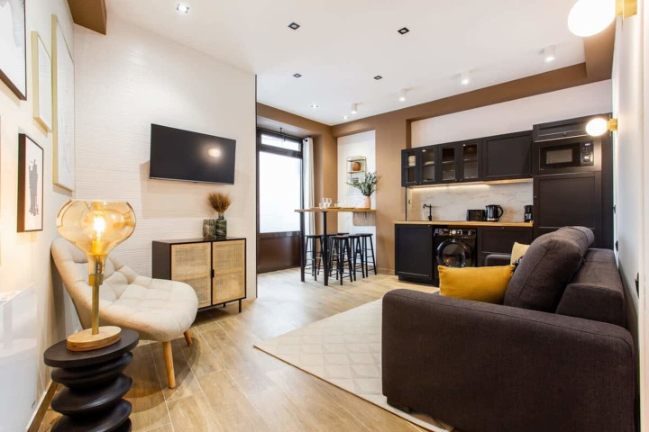 Eiffel Tower: Charming And Design Appart 2br/6p - Eiffel Tower