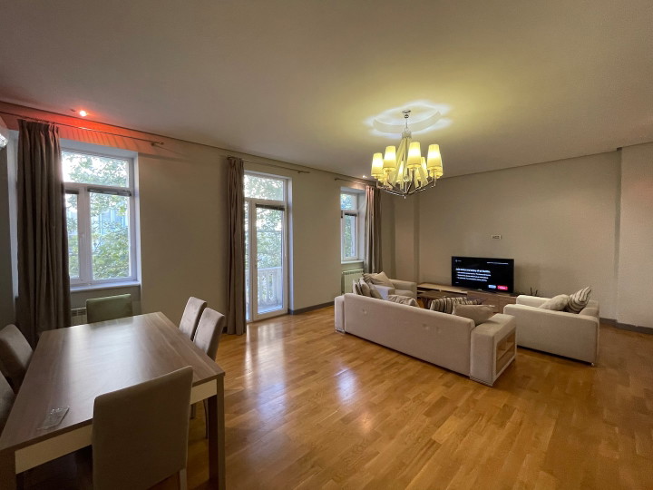 Malakan Apartment - Baku