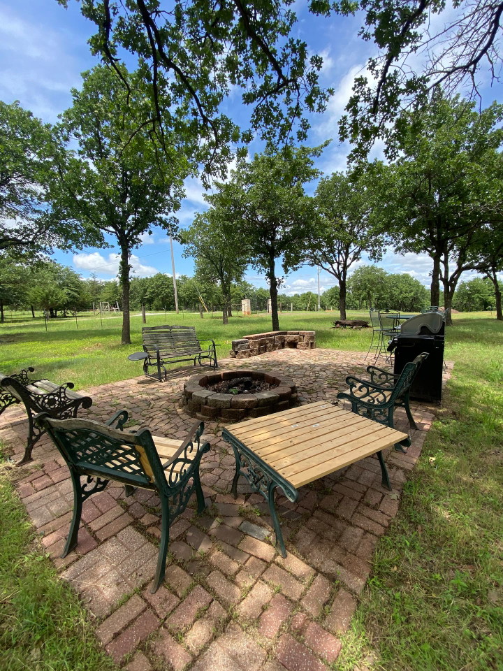 Oklahoma Peaceful Farm Getaway - Oklahoma City, OK