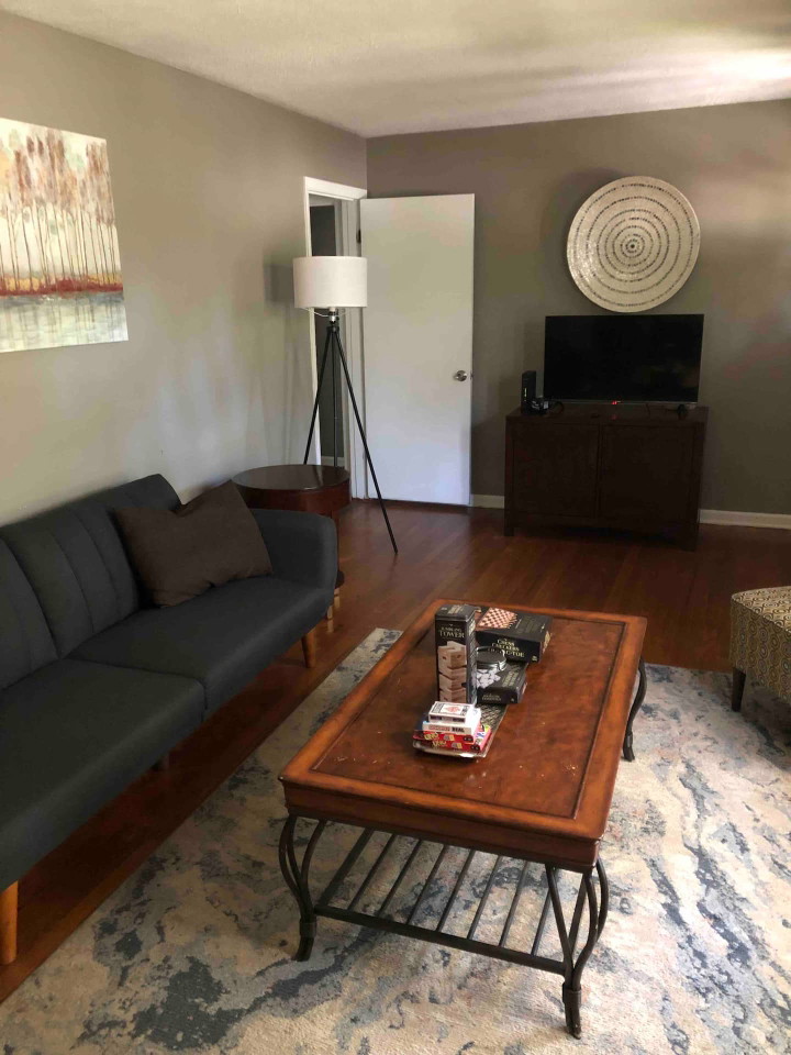 Comfortable Home Awaits Your Stay! - Albany, GA