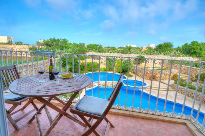 Spacious Apartment With Pool In Misrah Simar, Qala - Malte