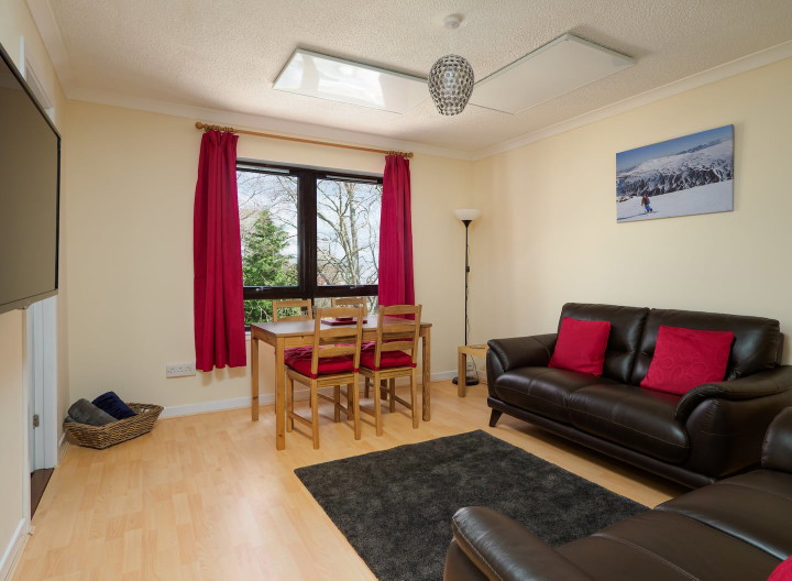 Cairngorm Apt Three | 3 Min Walk To Shops & Pubs - Aberdeenshire