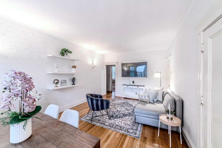 Min>coolidge | 65in Tv - 2 - Brookline, MA