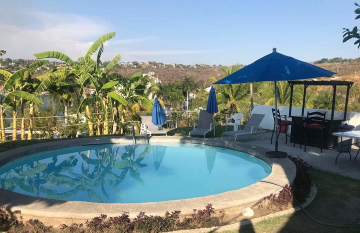 Casa En Tequesquitengo A La Orilla Del Lago. - Tequesquitengo