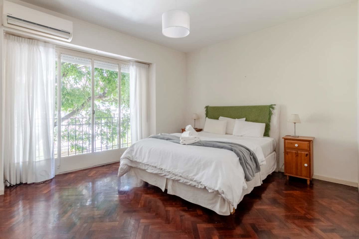 Departamento Cómodo Y Luminoso - Recoleta