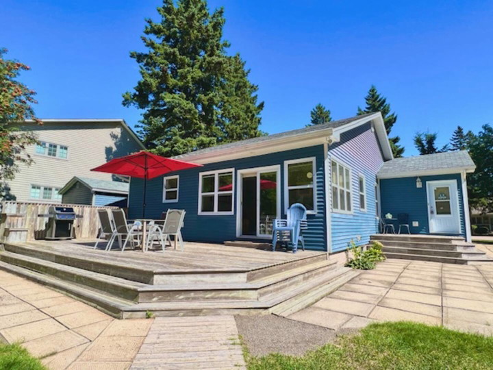 Spacious Cottage Close To Beach - Shédiac