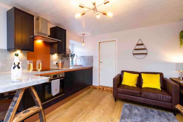 Staves Cottage : Bespoke Holiday Cottage - Findhorn