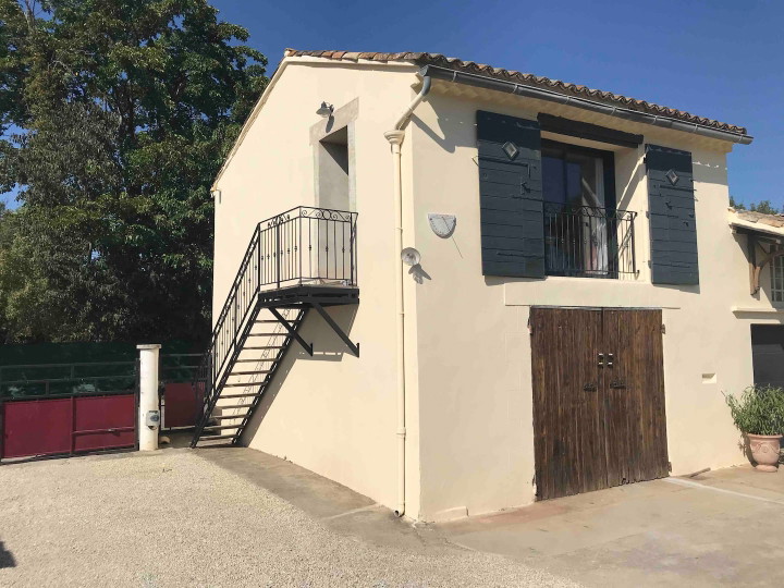 27 M² Studio Between City And Countryside - Arles, France