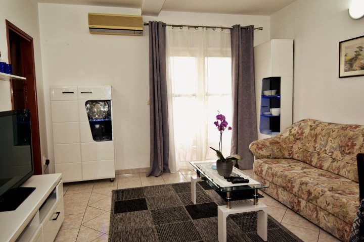 Apartment - Beautiful View - 4 Bedrooms - Banjole