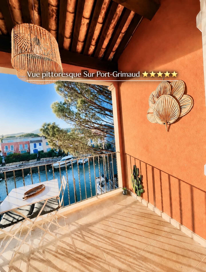 Poolwifiviewclimparkingacross Port-grimaud - Cogolin