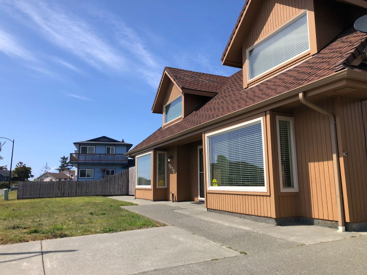 Driftwood, A Beautiful Crescent City Beach House. - Crescent City, CA