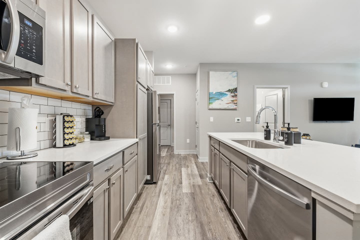 Work + Relax | Luxury Escape - Zionsville, IN