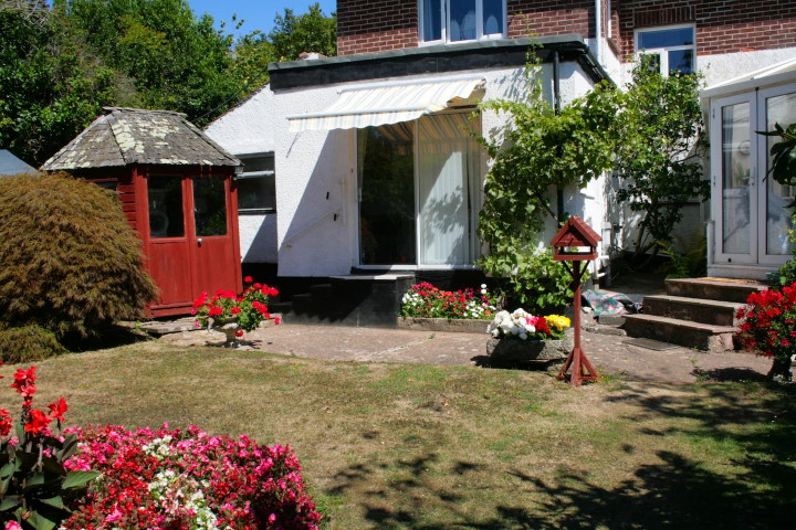 Self Contained Apartment With Beautiful Gardens - Budleigh Salterton