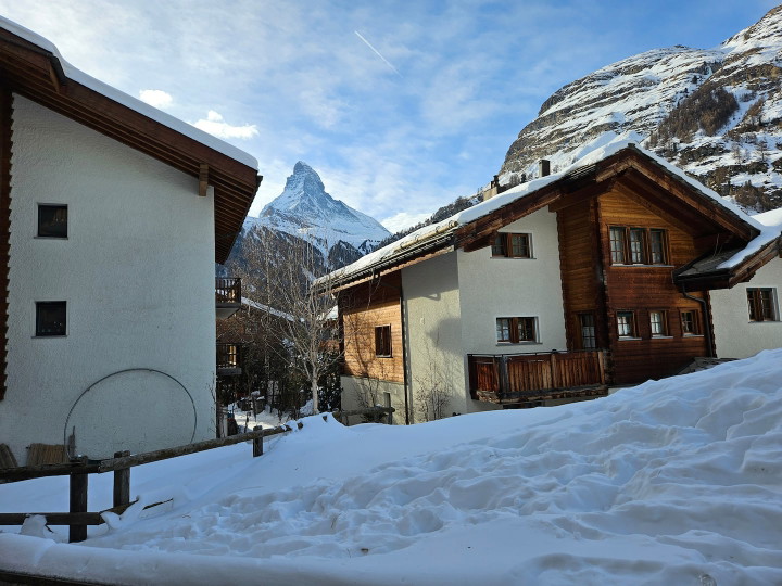 Cozy Apartment For 4 With Matterhorn View - Zermatt
