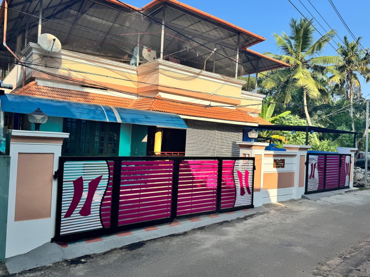 Charming 4bhk Villa With Full A/c & Modern Comfort - Thiruvananthapuram