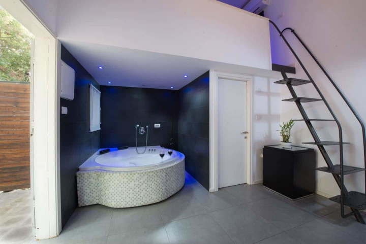 Neve Tzedek Suite Tlv - Jacuzzi - Tel Aviv-Yafo
