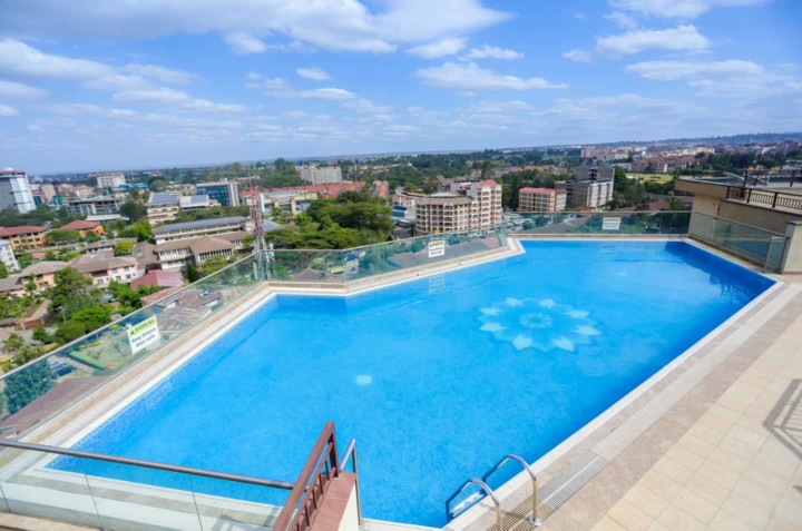 Rooftop Swimmingpool& Patio 2bed Apartmentmadaraka - Nairobi