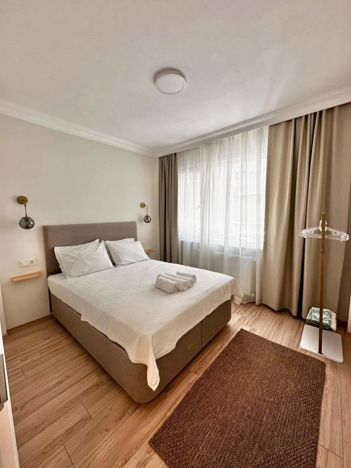 Clean 2+1 Family Apartment With Spacious Balcony, Near The Metro - Istanbul
