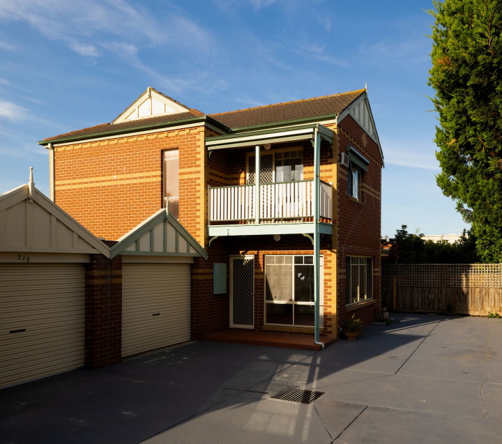 Beach House Just 70m To Beach! Sunday 3pm Checkout - Dromana