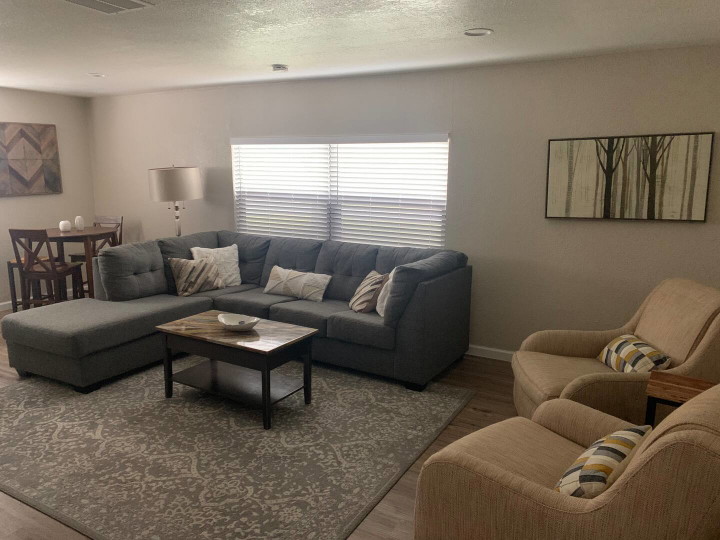 Spacious Home Near Wurstfest- Comfortable Beds! - Seguin