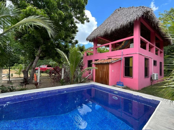 Casa Rosada - Nicaragua