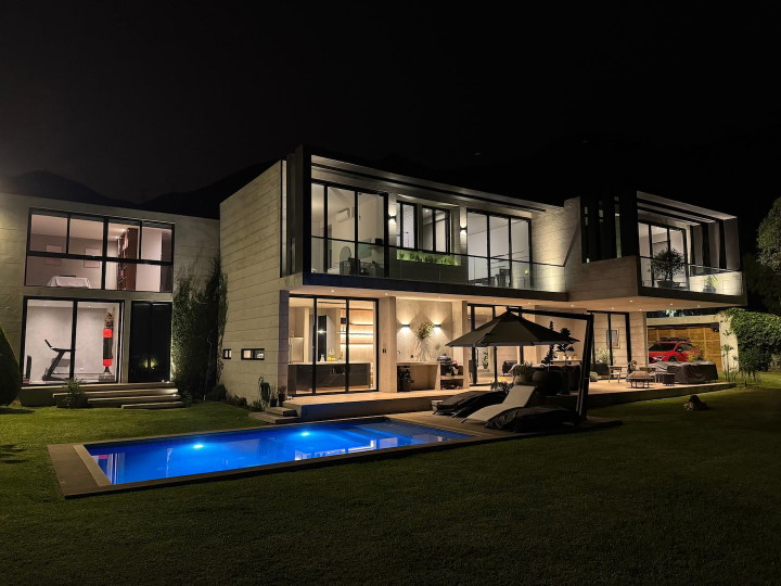 Modern Getaway: Pool, Bbq And Relaxation - Lima