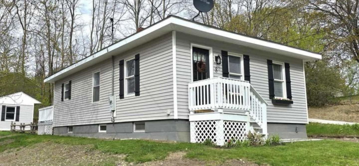 Comfy/close To Downtown Bangor. - Bangor, ME