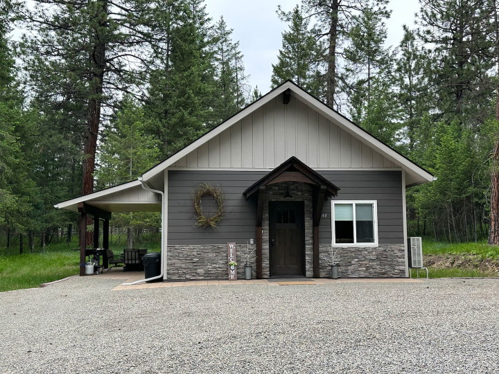 "The Little House" -Your Home Away From Home! - Libby, MT