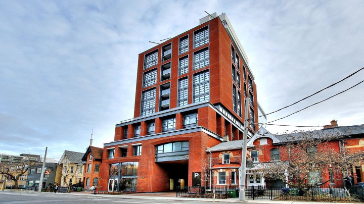 Modern Boutique Condo In Heart Of Downtown Toronto - Mississauga