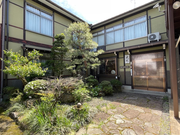 A Historic Ryokan In The Heart Of Takayama. - Takayama