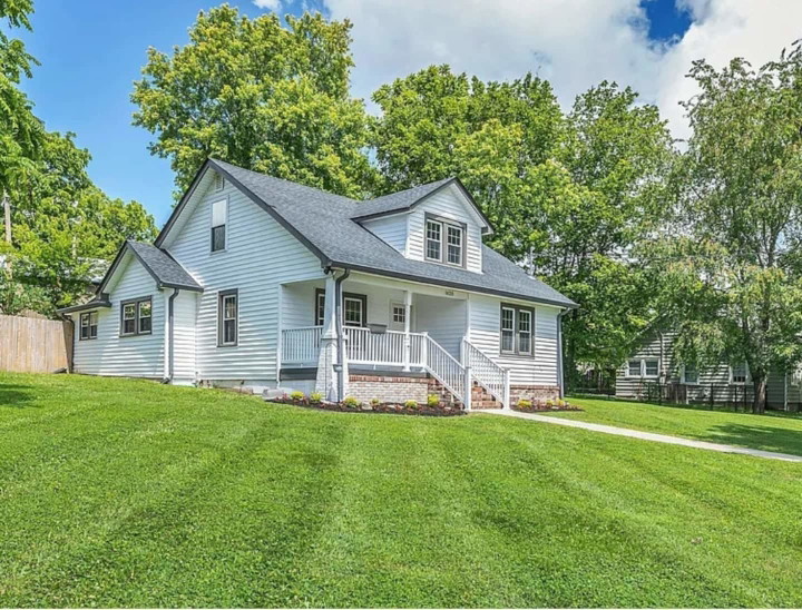 Mule Town Home - Columbia, TN