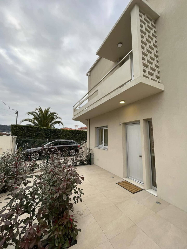 Brittos Home Lovely Stay - Villa Prime - Louro