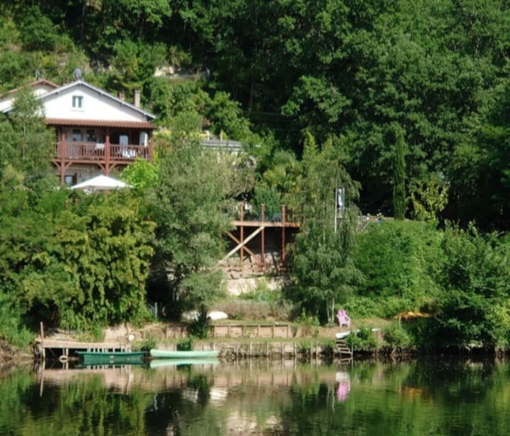Gîte "La Brise" Maison Au Calme En Bord De Lot - Puy-l'Évêque