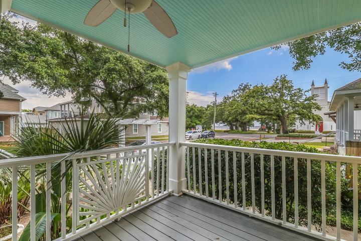 Charmante Ferienwohnung 1 Block Vom Strand Entfernt - Gulfport, MS
