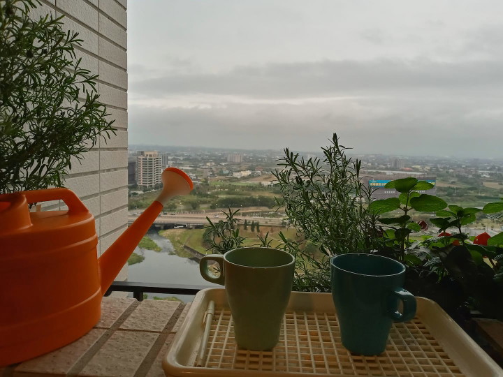 Central Stay By Rail, Shops, Parks & River Sounds - Taoyuan City