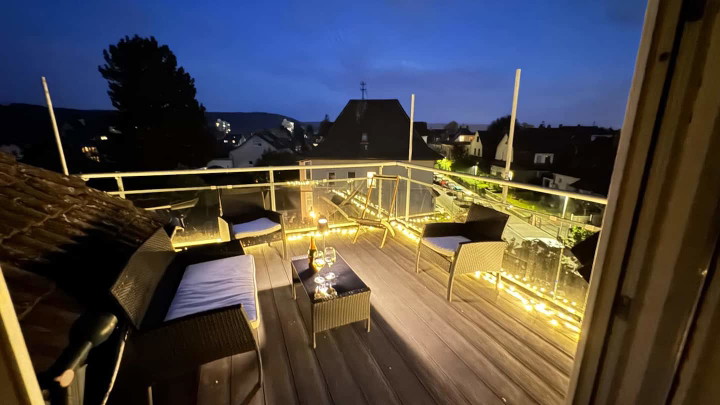 Villa Historique De 1899 Avec Une Grande Terrasse Sur Le Toit - Karlsruhe