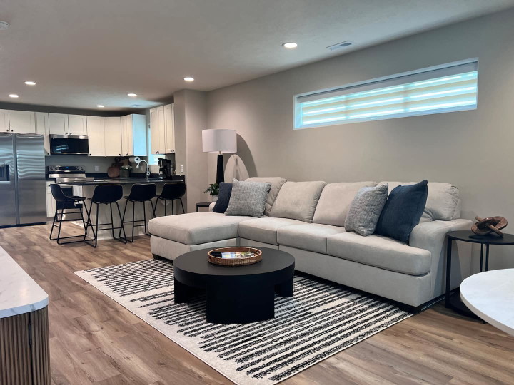 The Brightstay Den - Lincoln, NE