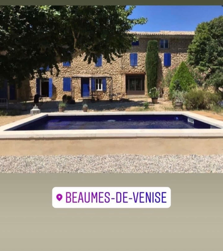 Mas Familial Plein Dauthenticité  Gîte Antonie - Beaumes-de-Venise