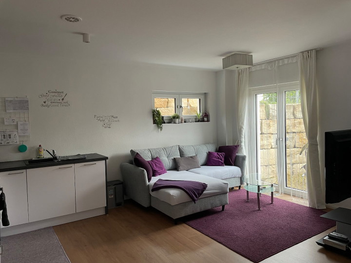 Ruhige 50qm Wohnung, Wifi, Parkplatz, Max. 4p - Pforzheim