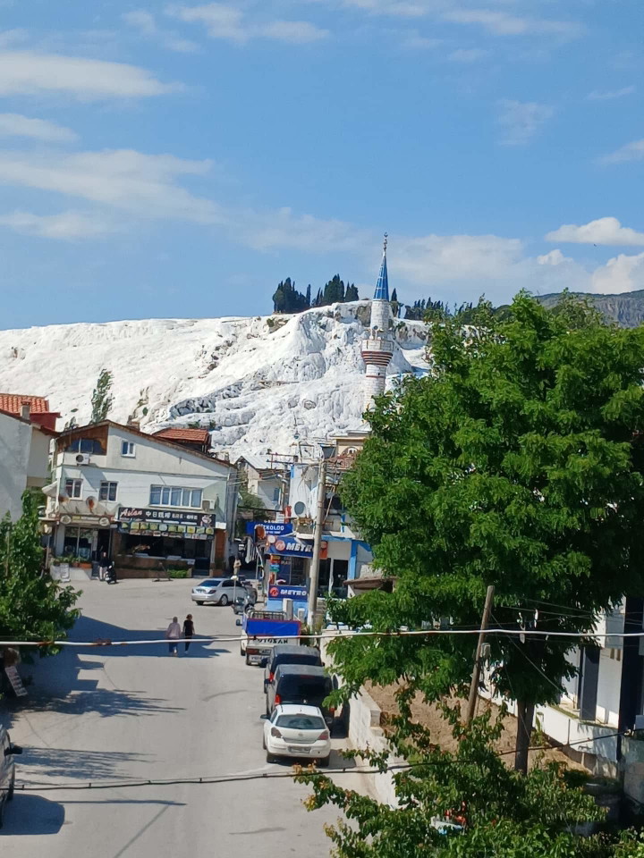 2 Minutes On Foot To The Travertines And Pamukkale - Pamukkale