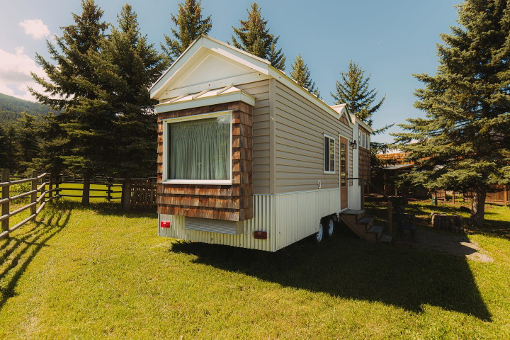 Tiny Home On A Farm - Enderby