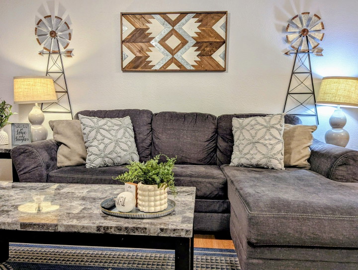 1 King 1 Queen, 2 Br Suites, Pool, River View, Dt - Pigeon Forge