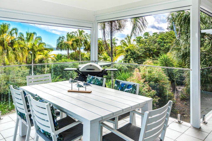 Oasis 14 - Hamilton Island