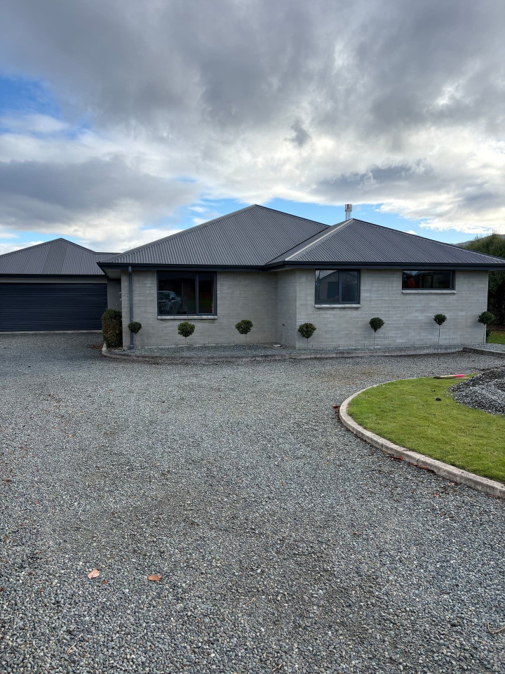 Lawson Burrows House - Te Anau