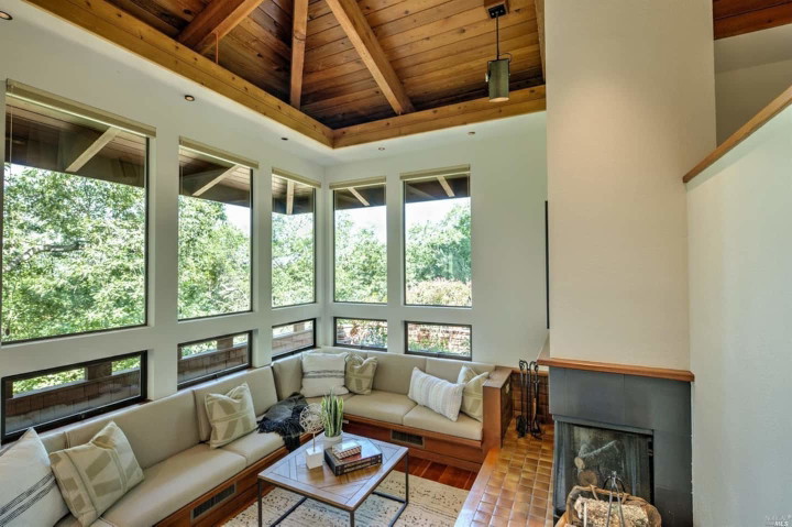 Sonoma Treehouse - Quiet Home With Deck & Hot Tub - Sonoma, CA
