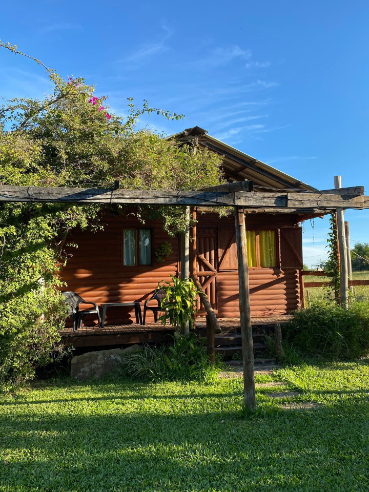 Cabin With Park, Pool 10 Min From The River/thermal Springs - Entre Ríos