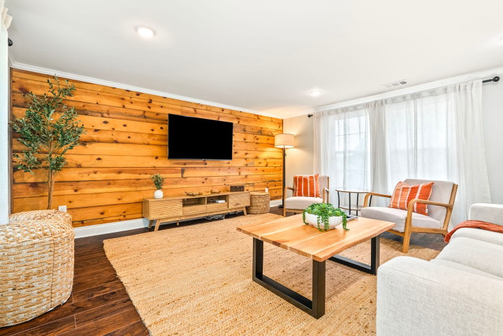 Opelika 3br | Sunroom, Deck & Yard | Auburn + Rtj - Auburn, AL
