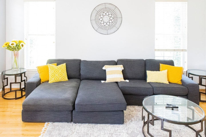 Divine Getaway- King Bed Master Suite Near Dc - Falls Church, VA