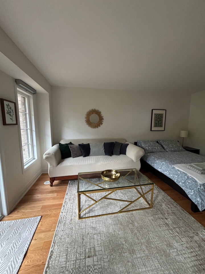 Studio Apartment W/ Forest Views On Credit River - Mississauga