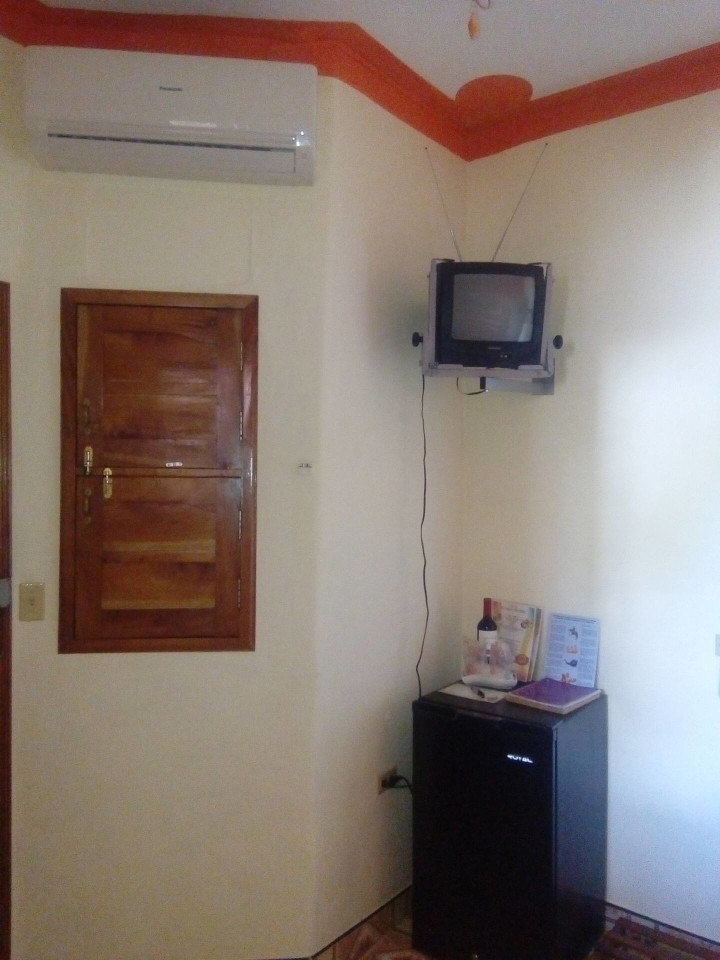 Solar Energy And Wifi In The Heart Of Trinidad - Cuba